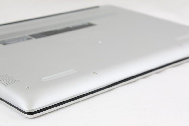 Đánh giá laptop Dell Inspiron 15 5585: Sự thay thế Intel tuyệt vời