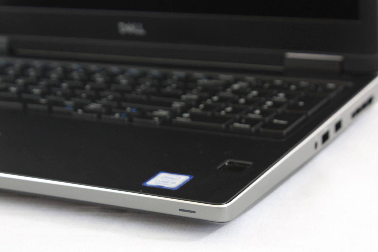 Đánh giá Dell Precision 7530: Bước tiến về thiết kế, hiệu năng so với trước