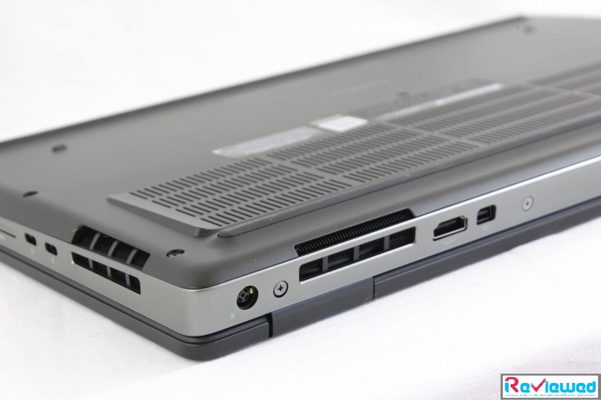 Đánh giá Dell Precision 7530: Bước tiến về thiết kế, hiệu năng so với trước